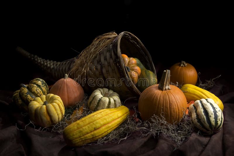 Cornucopia imagem de stock. Imagem de colheita, brilhante - 16362783