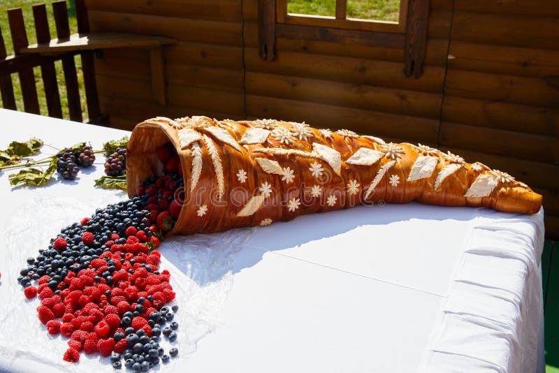 Cornucopia rich harvest stock photo. Image of holiday - 87287360