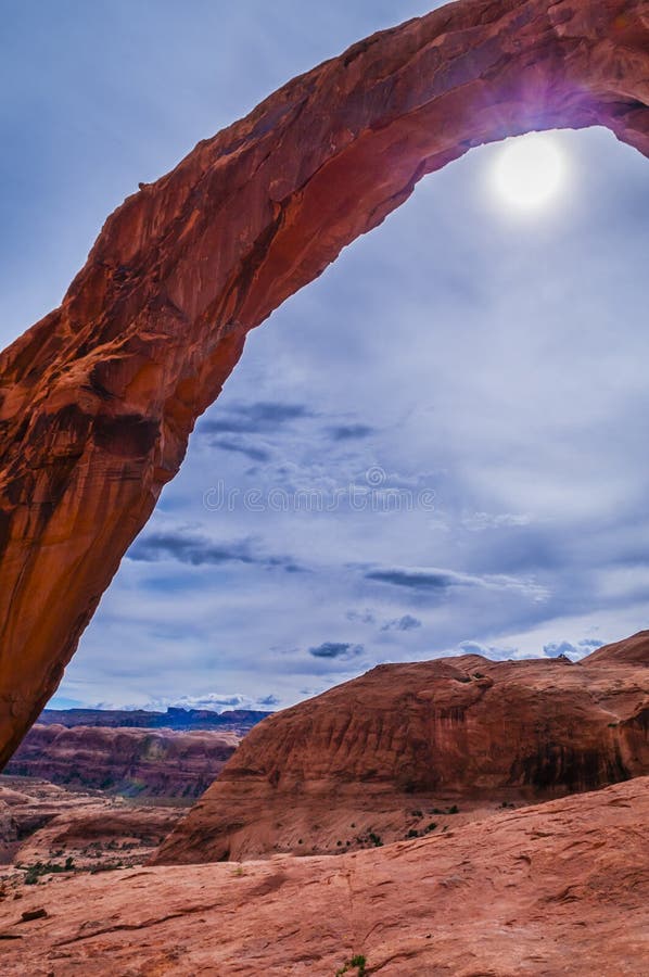 Corona Arch stock image. Image of plants, trail, landmark - 31479197