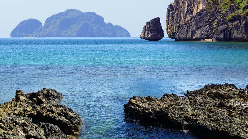 Corong Corong Beach. El Nido Stock Image - Image of boracay, cloudy ...