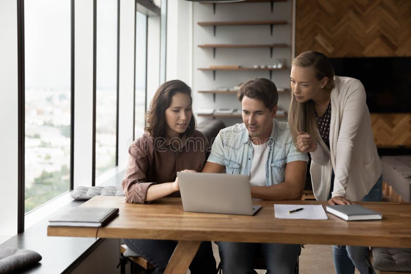 Corporate Mentor Teaching New Employees, Training Intern Staff Stock ...