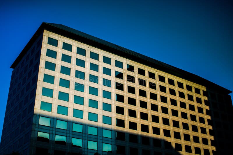 589 Generic Modern Corporate Office Building Stock Photos - Free ...