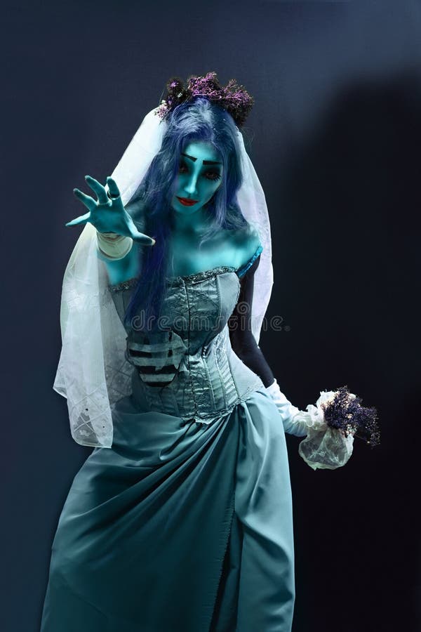 Corpse bride stock photo. Image of greasepaint, frightening - 33598638