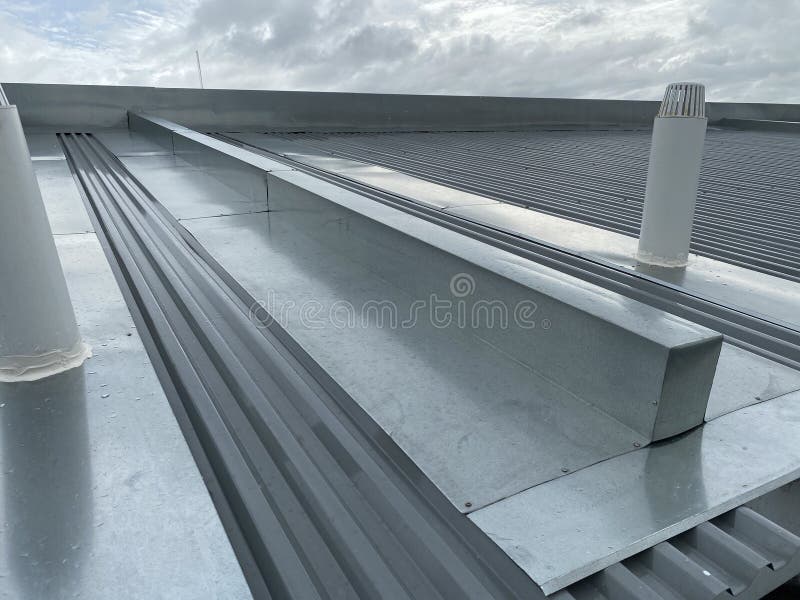 Corrugated Metal Deck Roof System with Galvanised Iron Sheets Installed ...