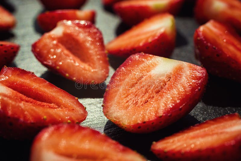 Corte Las Fresas, Fresas En Un Corte, Fresas En Cesta, Imagen de ...