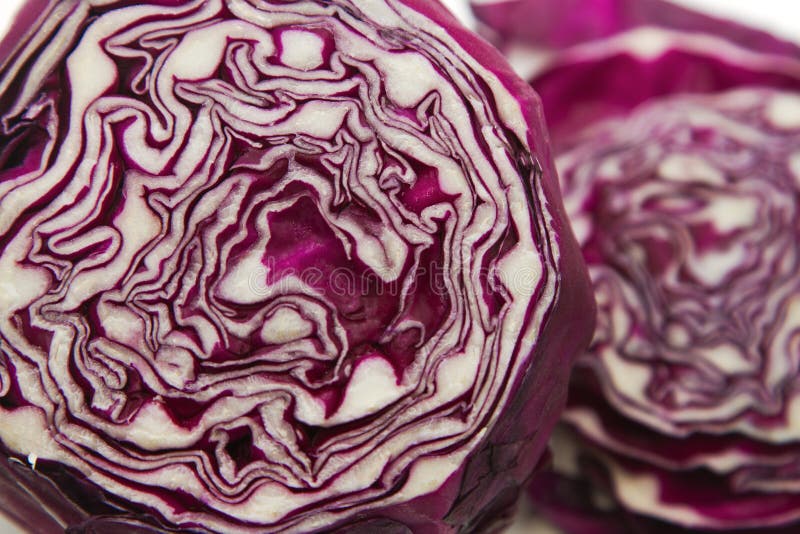 Corte Transversal De La Col Roja Imagen de archivo - Imagen de cocina ...