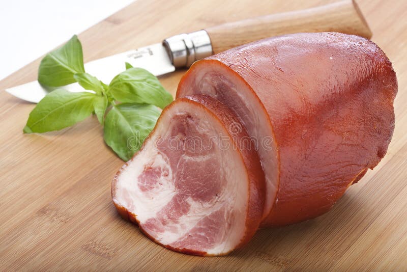 Corvejón del cerdo imagen de archivo. Imagen de cerdo - 35619365