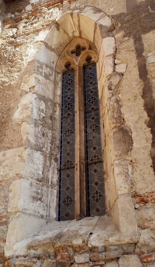 Corvin castle in Romania editorial image. Image of christian - 105571680