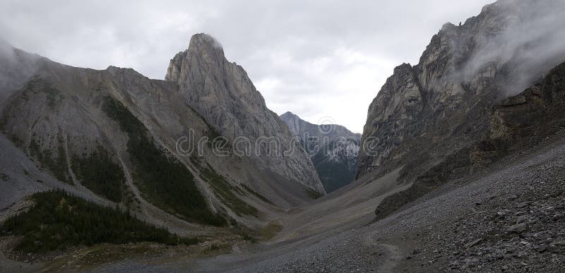 Cory Pass stock image. Image of terrain, trail, alps - 41168657