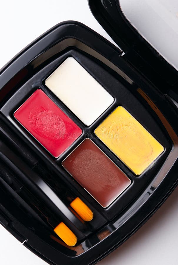 Cosmetic powder stock photo. Image of brush, shiny, mineral - 42266944