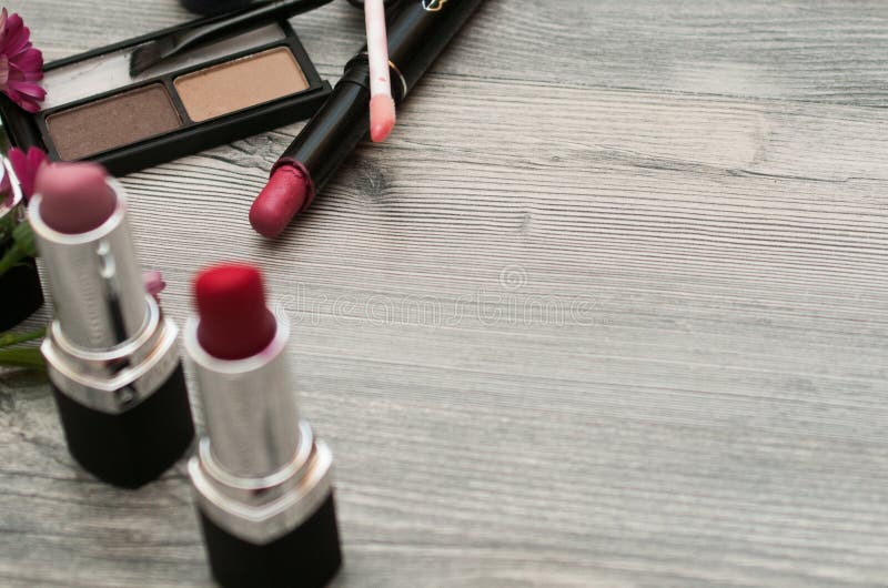 Cosmetics Pattern with Make Up Artist Objects: Lipstick, Nail, Perfumes ...