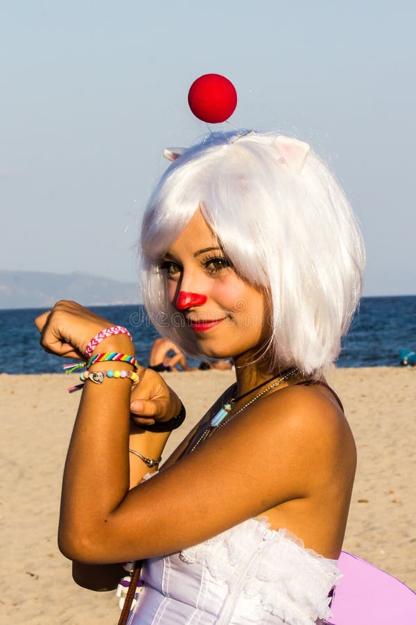 Cosplayer En La Playa De Poetto Imagen editorial - Imagen de sunset ...