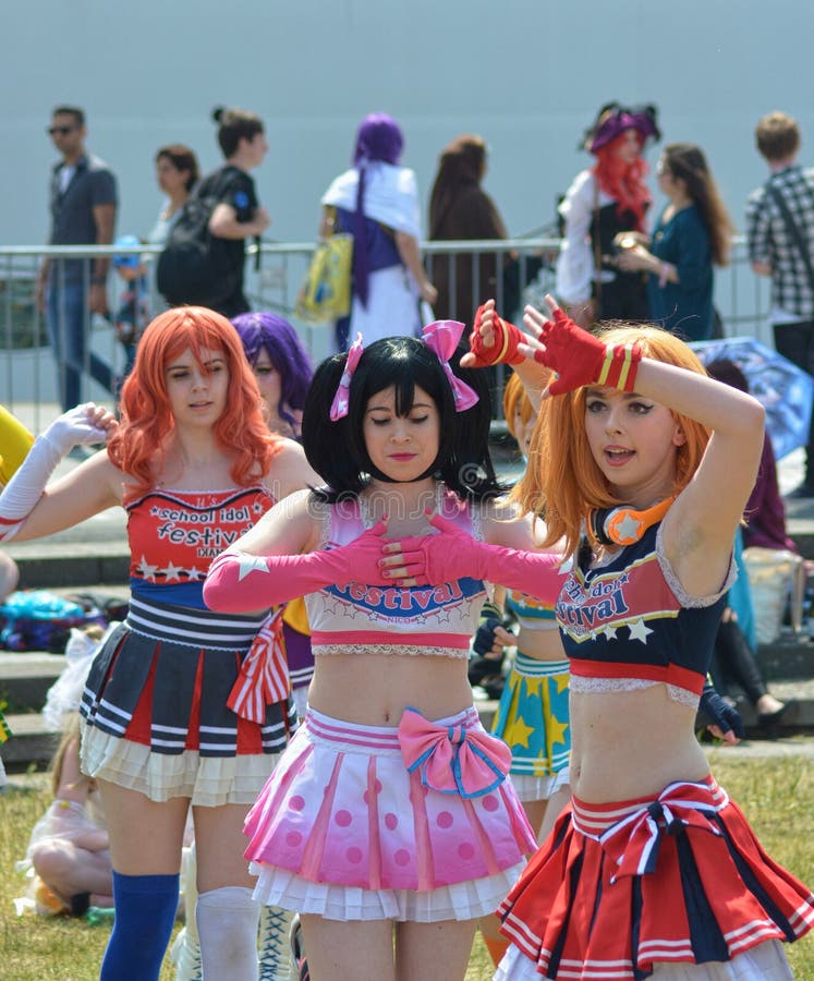 Dancing cosplyers editorial image. Image of cosplyers - 146663020