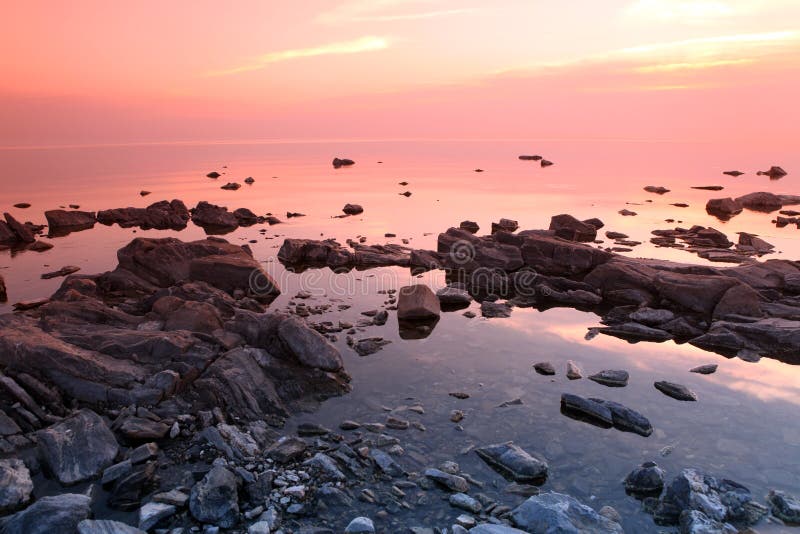 Costa De La Roca, El Lago Baikal, Rusia Imagen de archivo - Imagen de ...