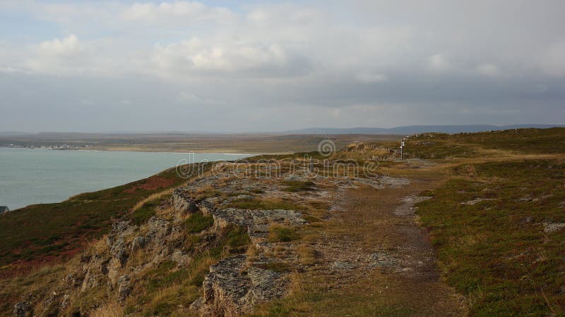 Costa de mar de Barents imagen de archivo. Imagen de campo - 102524521