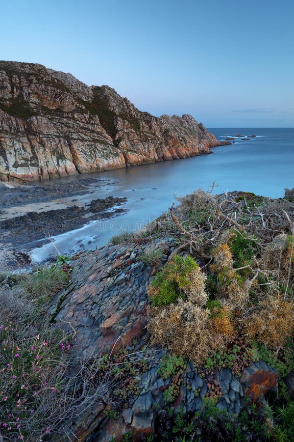 Las Costas Rocosas De España Septentrional Imagen de archivo - Imagen ...