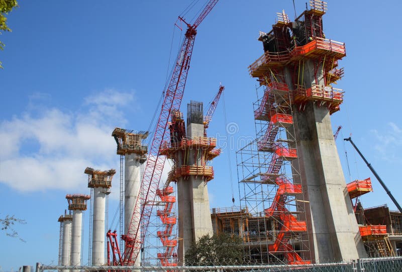 Costruzione del fondamento immagine stock. Immagine di fondamento ...