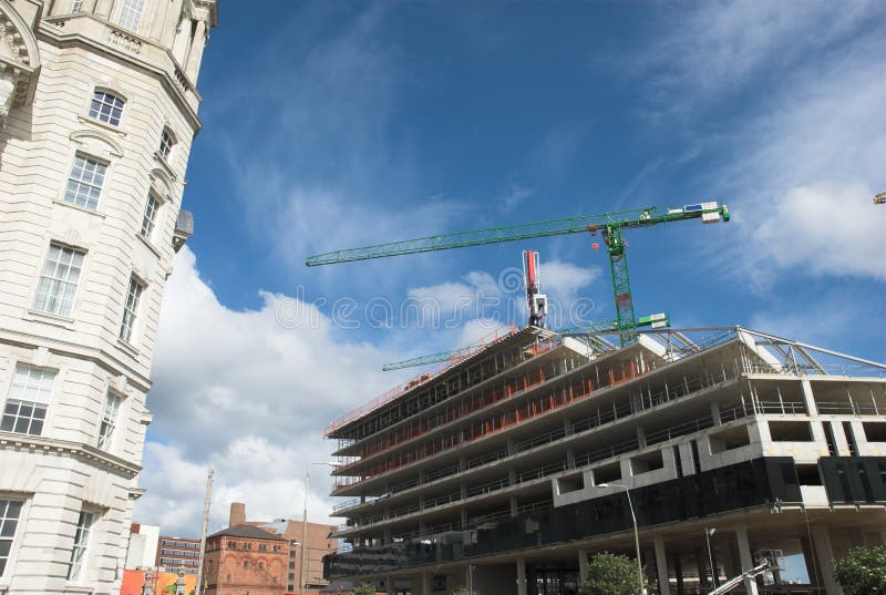 Costruzione Di Edifici Moderna Fotografia Stock - Immagine di liverpool ...