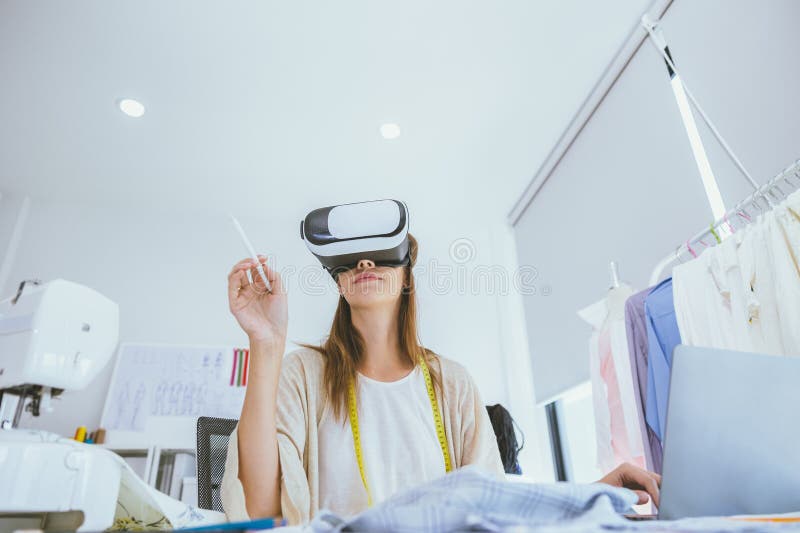 Costume Designer Using Modern VR Visual Digital Design Technology in ...