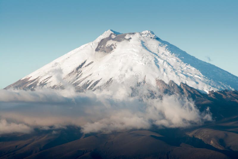 Cotopaxi-Vulkan, Ecuador stockfoto. Bild von ecuador - 51124498