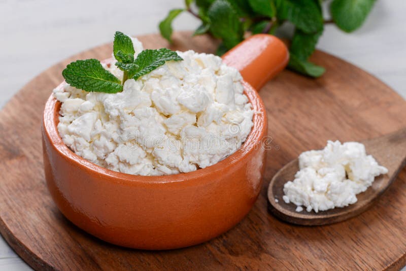 Cottage Cheese in a Clay Pot Stock Photo - Image of cheese, meal: 84733126