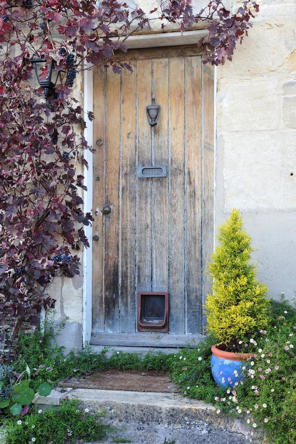 Cottage Front Door stock photo. Image of countryside - 21156692