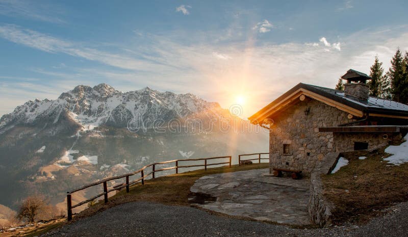 Cottage at sunset stock image. Image of winter, traditional - 104882939