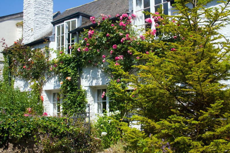 Cottage stock image. Image of bush, village, construction - 36137963