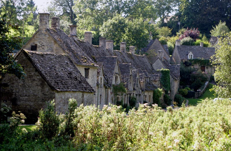 Cottages in Cotswolds stock image. Image of travel, united - 11097513