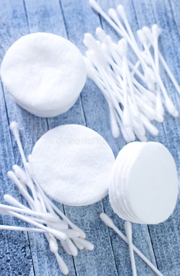 Cotton disks stock photo. Image of medicine, bamboo, healthcare - 39140384