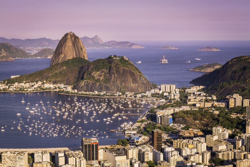 Vue Aérienne Spectaculaire Au-dessus De Rio De Janeiro Image stock ...