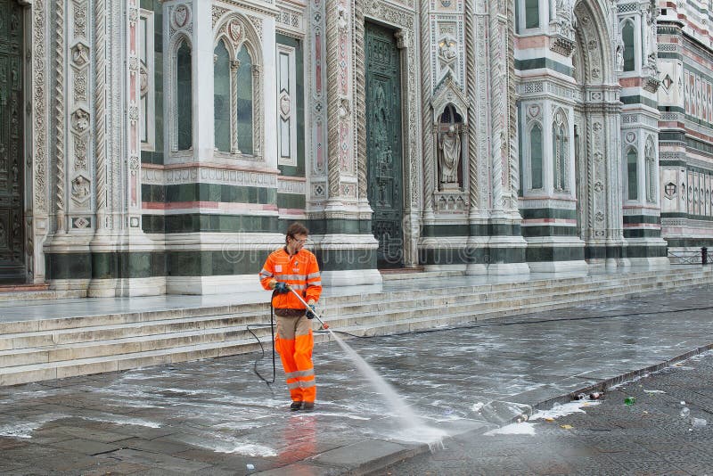 Council worker Florence editorial photo. Image of italy - 95799636