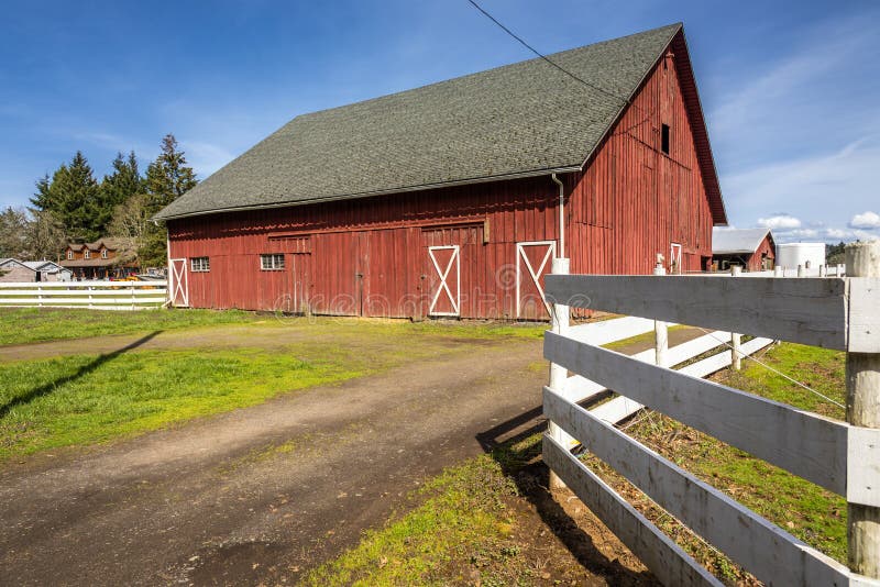 Country Barn and Horses Oregon State Stock Image - Image of seasons ...