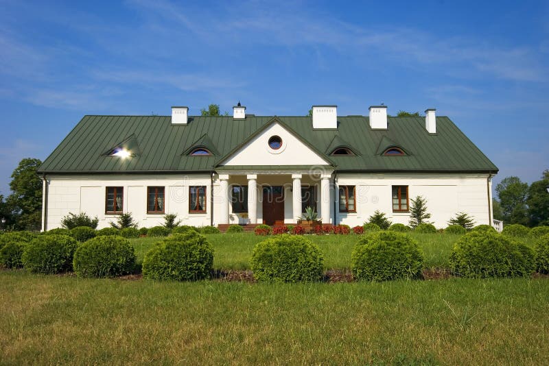 Country small manor house stock image. Image of grass - 15272959