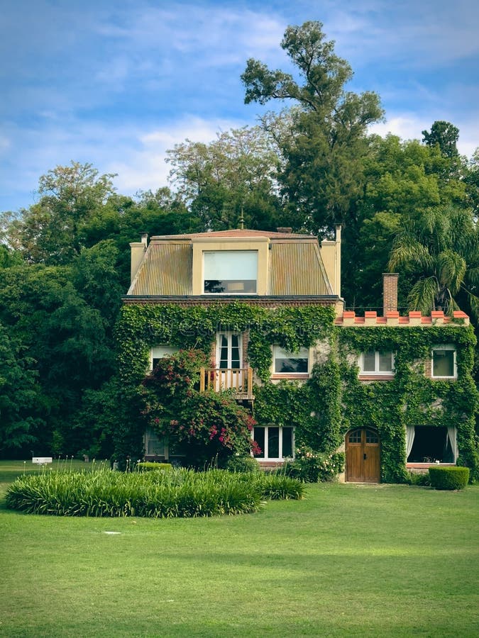 Gabriel Robledo (Grobledo) - Photographer profile