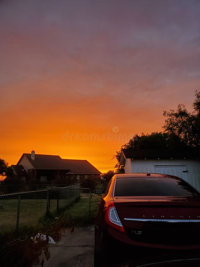 Countryside sunset editorial stock photo. Image of sunset - 160844223