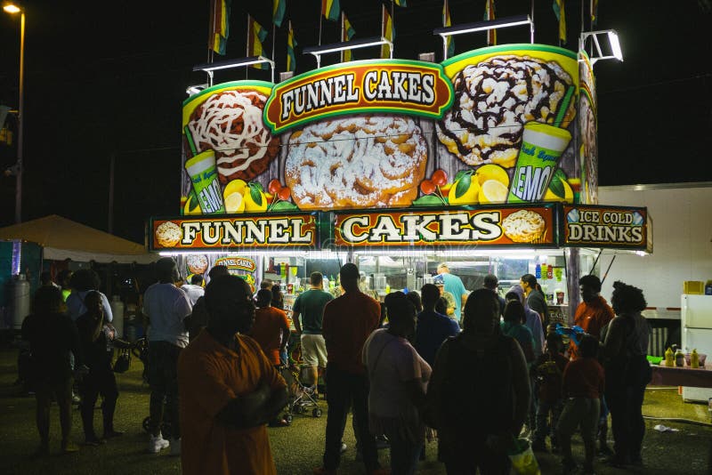 County Fair at Night, Games on the Midway Editorial Stock Image - Image ...