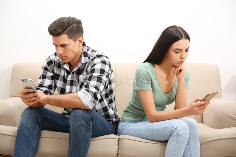 Couple Addicted To Smartphones Ignoring Each Other. Relationship ...