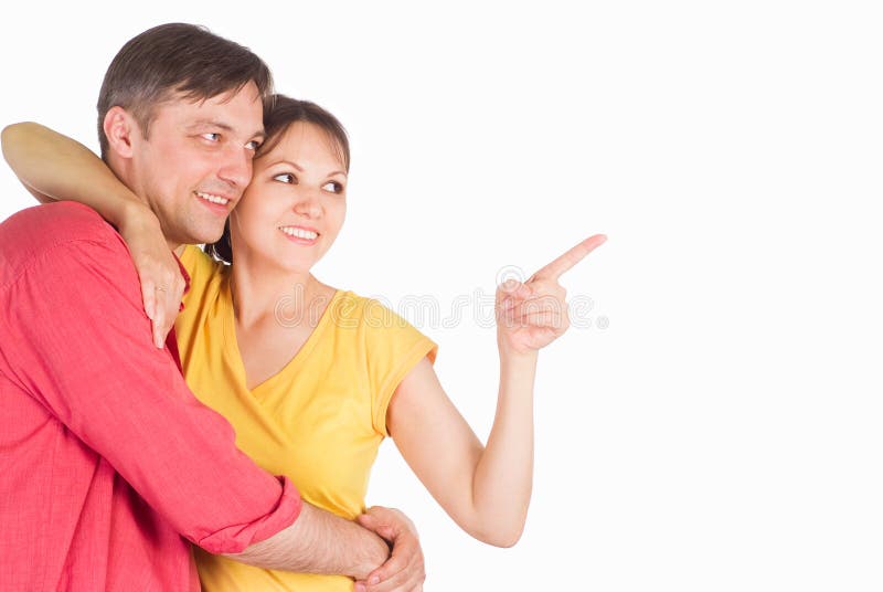 Pose mignonne de couples photo stock. Image du homme - 20230826