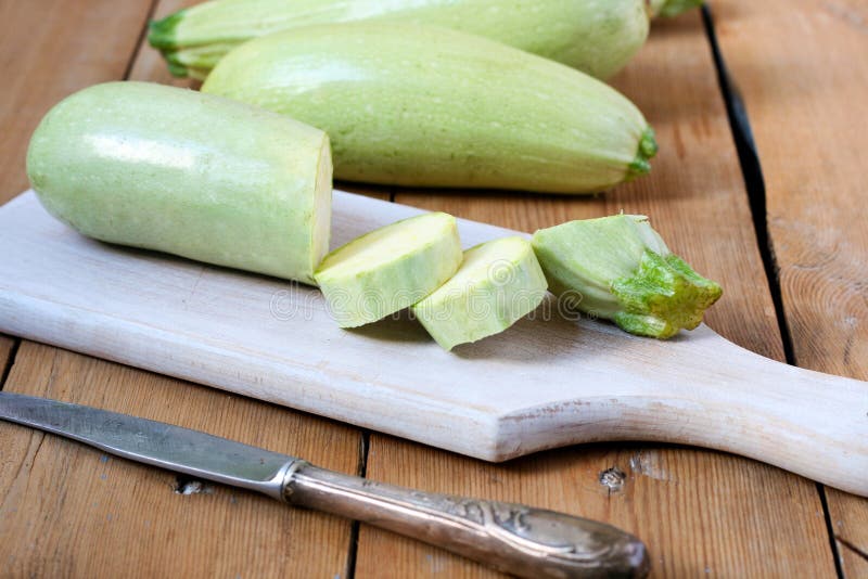 Courgettes stock image. Image of wooden, green, zucchini - 31891689