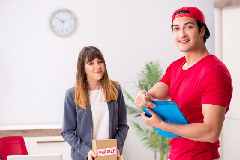 The Courier Delivering Parcel To the Office Stock Image - Image of ...