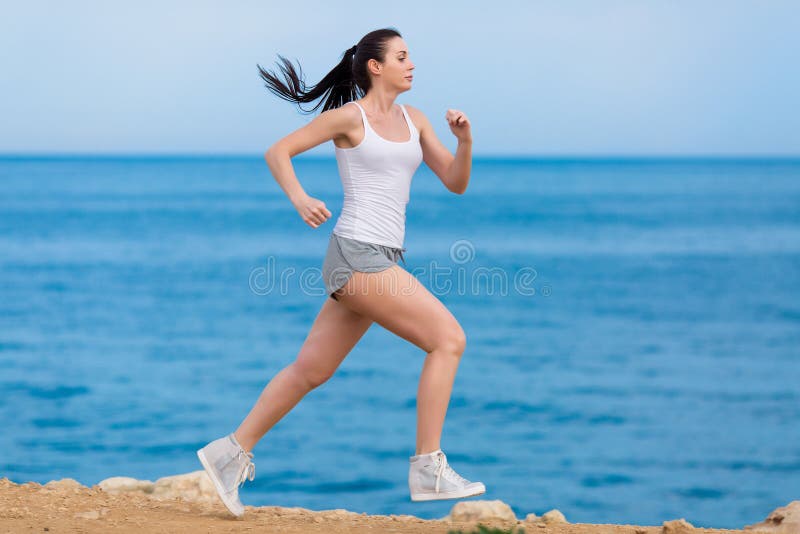 Photos du modèle dans l'image ID 57192406 par Alexzabusik