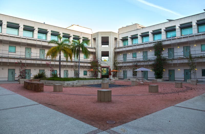 Science and Engineering Building on University of California San Diego ...