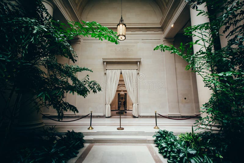 Courtyard at the National Gallery of Art, in Washington, DC. Editorial ...
