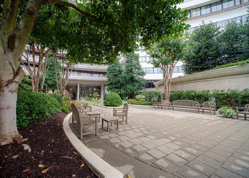 Courtyard at the Residential Watergate Complex Editorial Photography ...