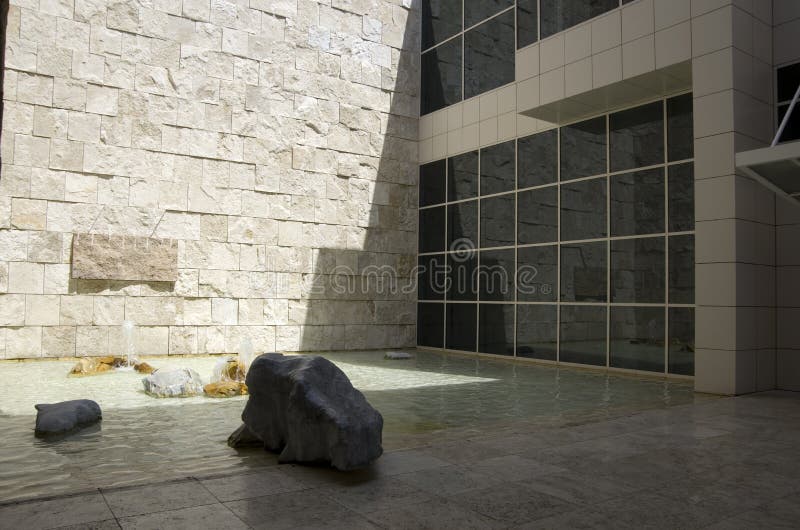 Courtyard Water Getty Museum Editorial Image - Image of courtyard, wall ...