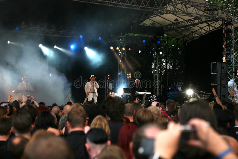 Amphi Festival - audience editorial stock photo. Image of dark - 15313693