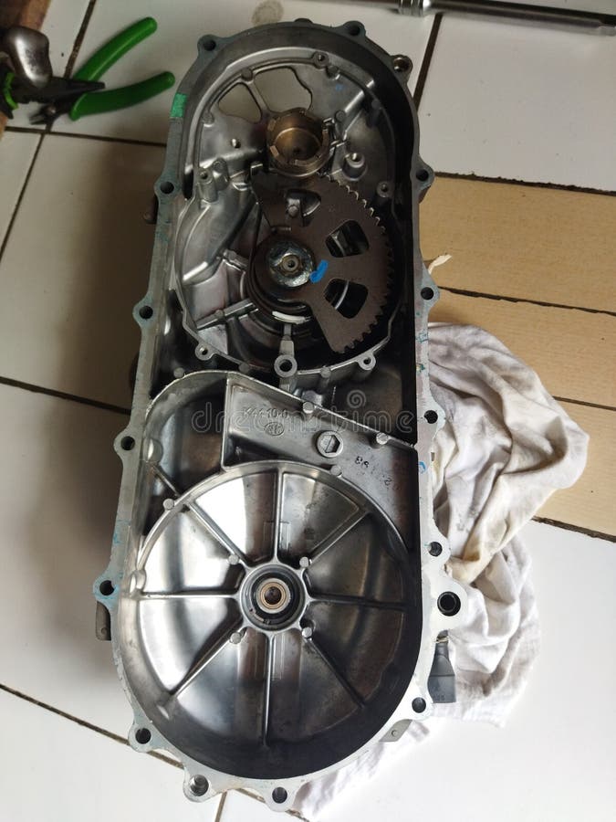 Cover Cvt Motor Matic Honda Editorial Image - Image of matic, motor ...