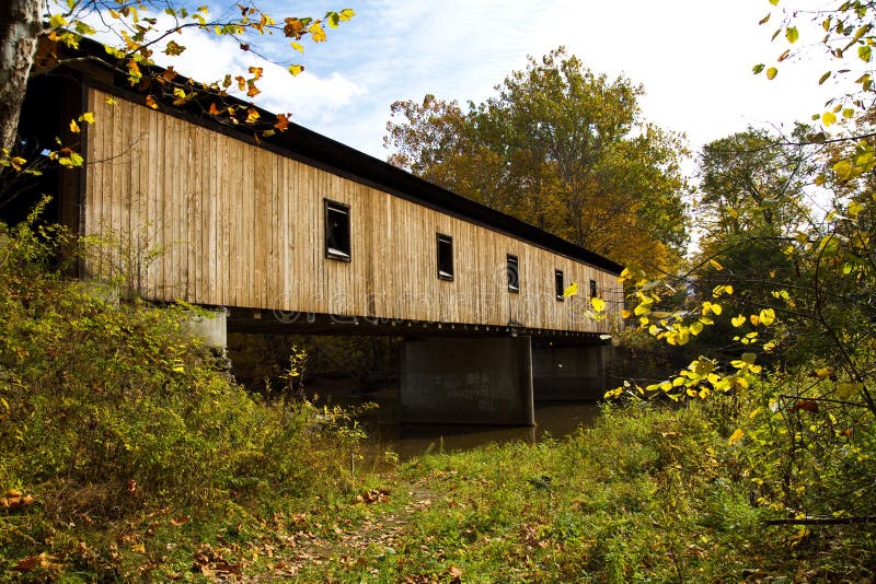 Shimanek Covered Bridge Oregon Stock Photo - Image of scio, 1927: 16679558