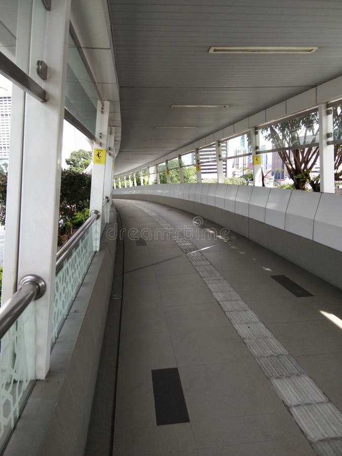 Covered footpath stock photo. Image of lumpur, dayabumi - 79834306